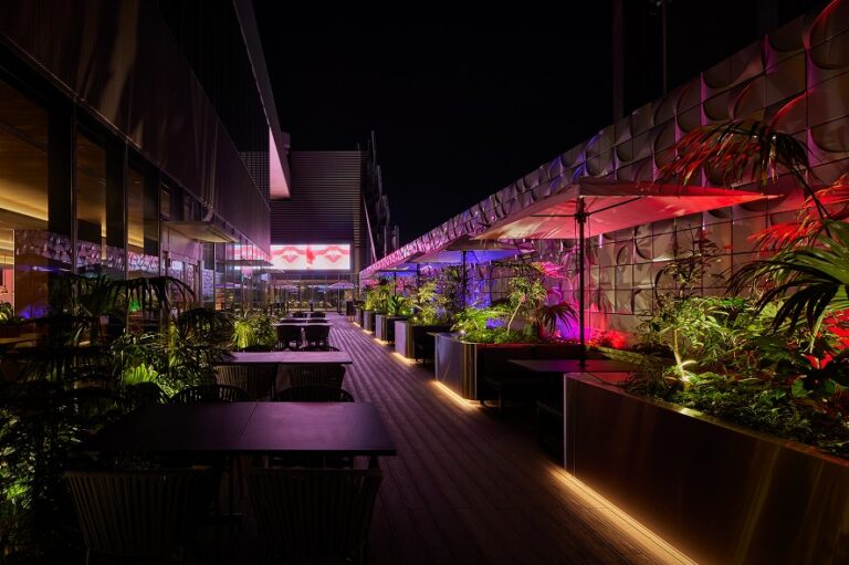 Roka Kuwait｜施工事例｜TOKISTAR